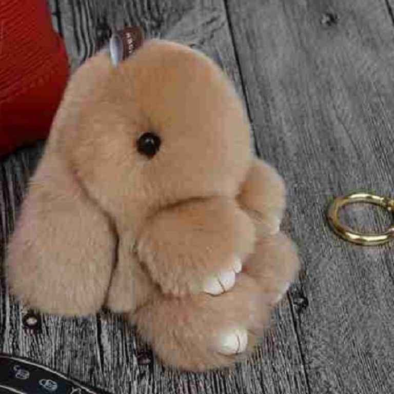 “Fluffy Bunny” Keychain – bunnyfanworld